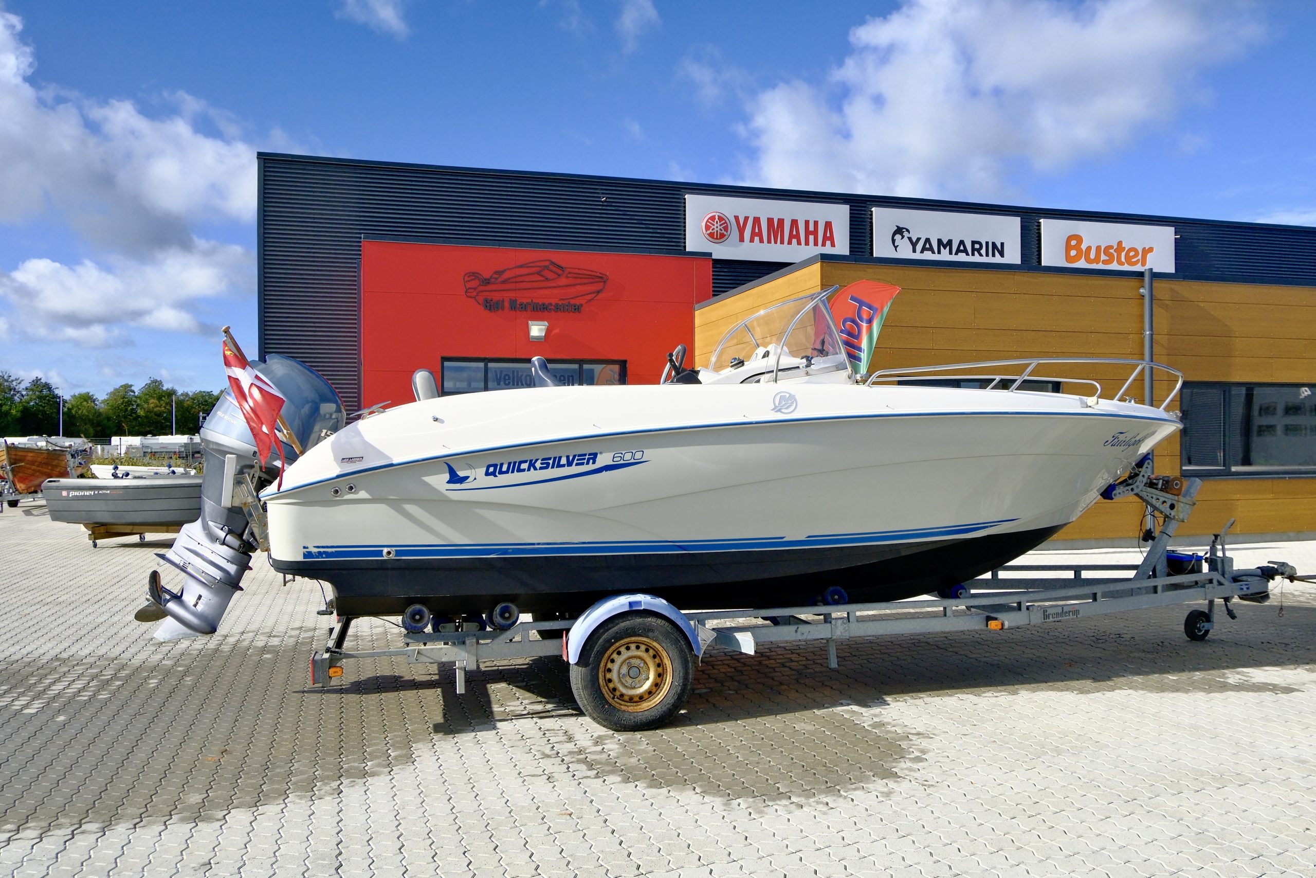 Quicksilver 600 Commander m. 150 hk Yamaha (2006) - Gjøl Marinecenter
